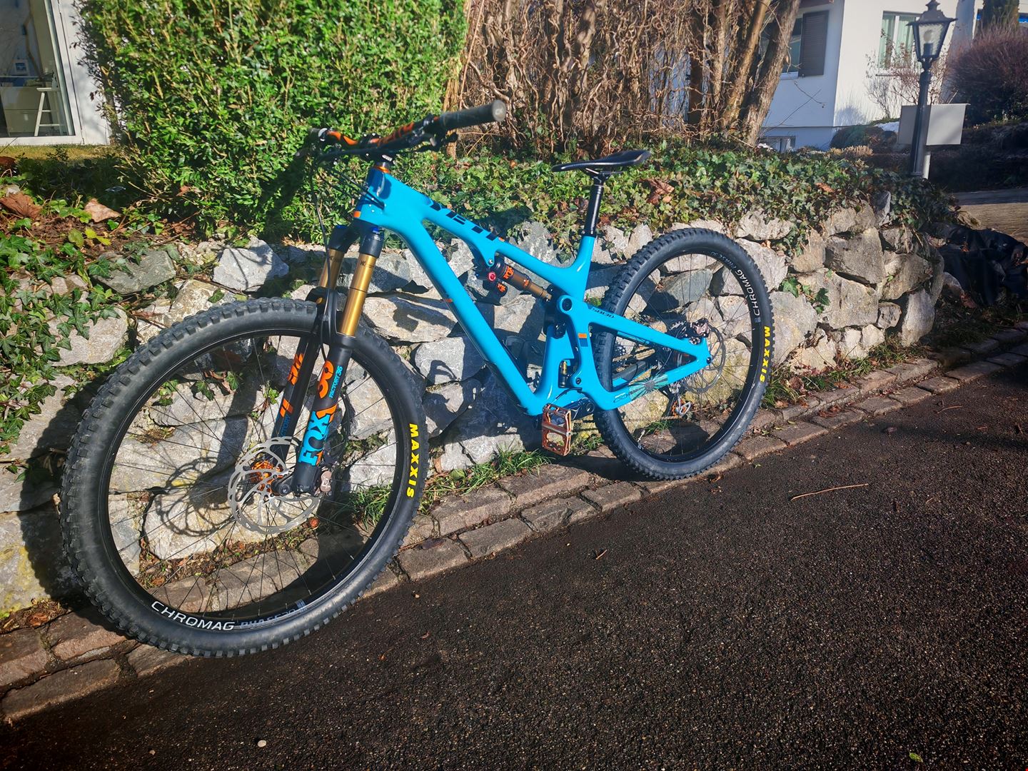 Yeti Sb130 Lunch-Ride Turq Custom Edition für 1999 CHF in Aadorf ...