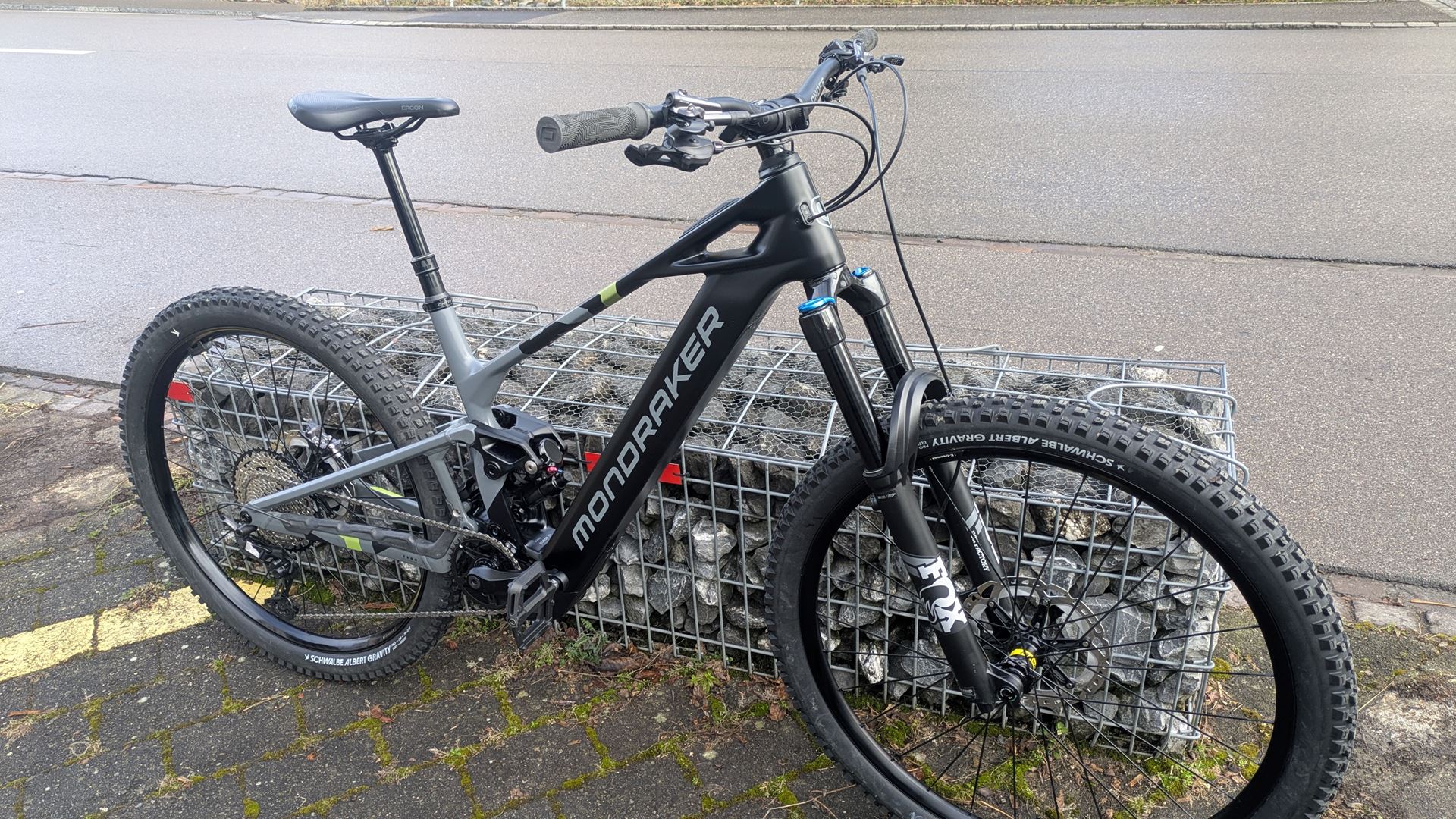 Mondraker Crafty R Carbon für 5500 CHF in Winterthur günstig kaufen ...