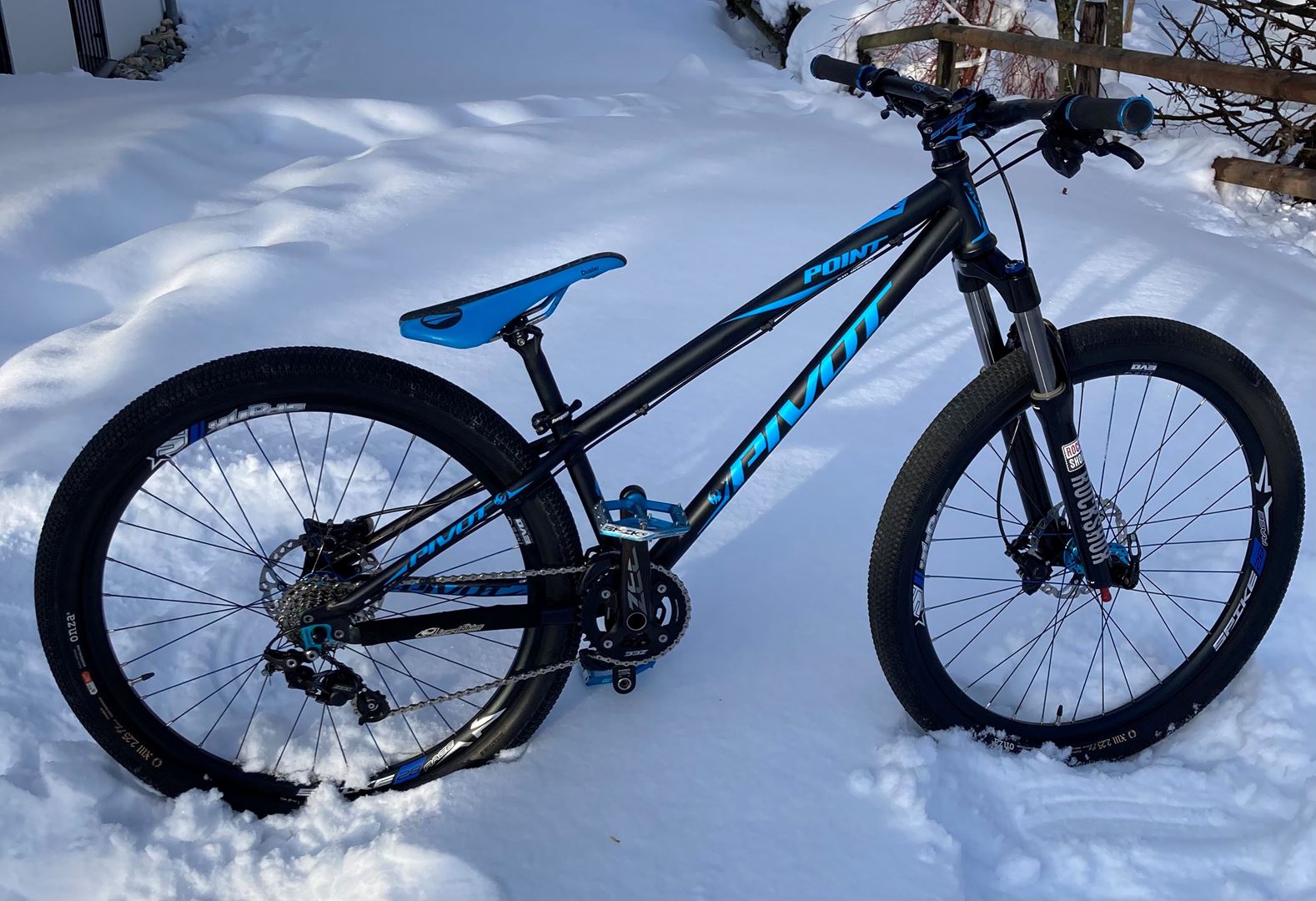 Pivot Point - Bike Gallery | Traildevils