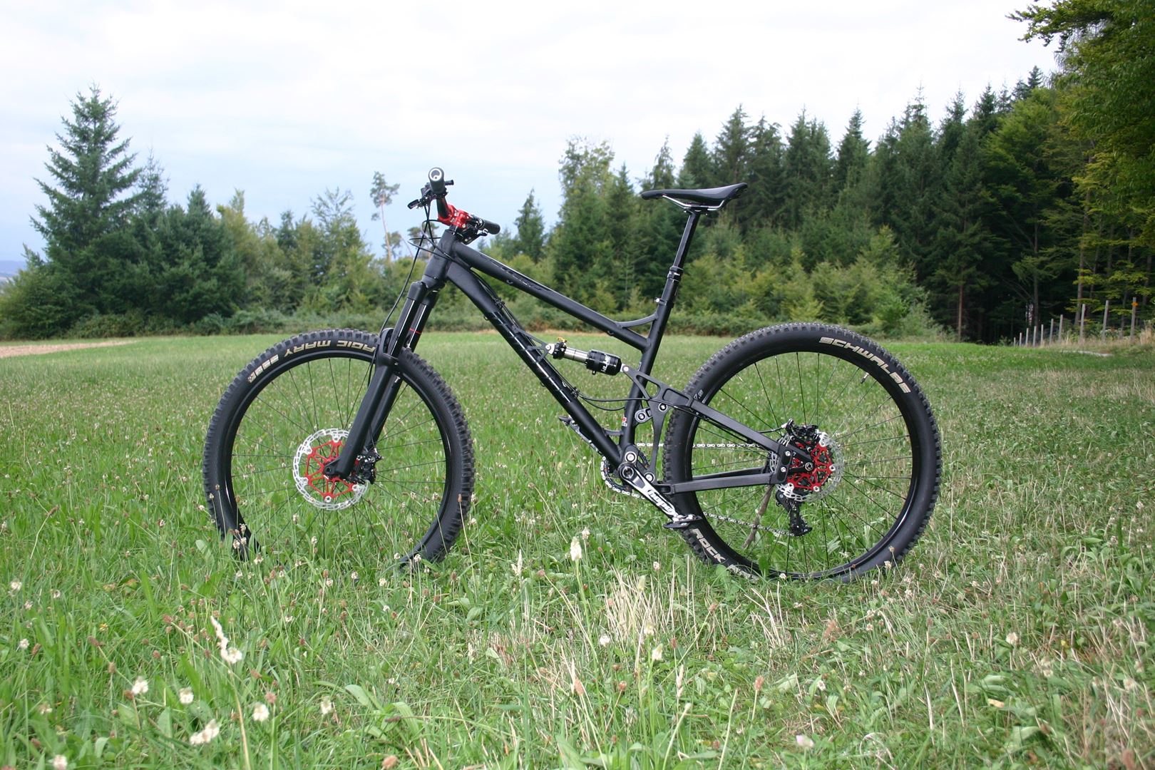 Banshee Spitfire V2 2015 - Bike Gallery | Traildevils
