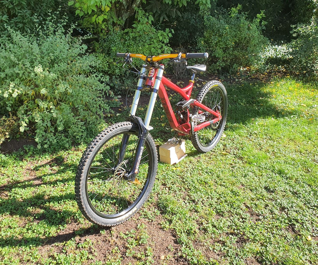 Commencal Supreme DH V3 Supreme DH V3 für 1100 CHF in Magden günstig ...