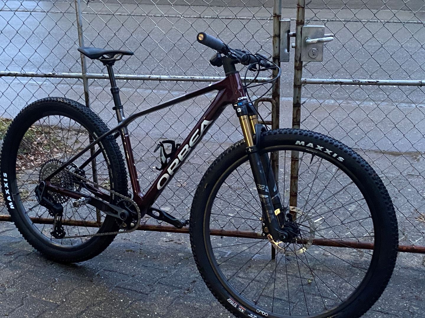 Orbea Alma M-Pro 2024 - Bike Gallery | Traildevils