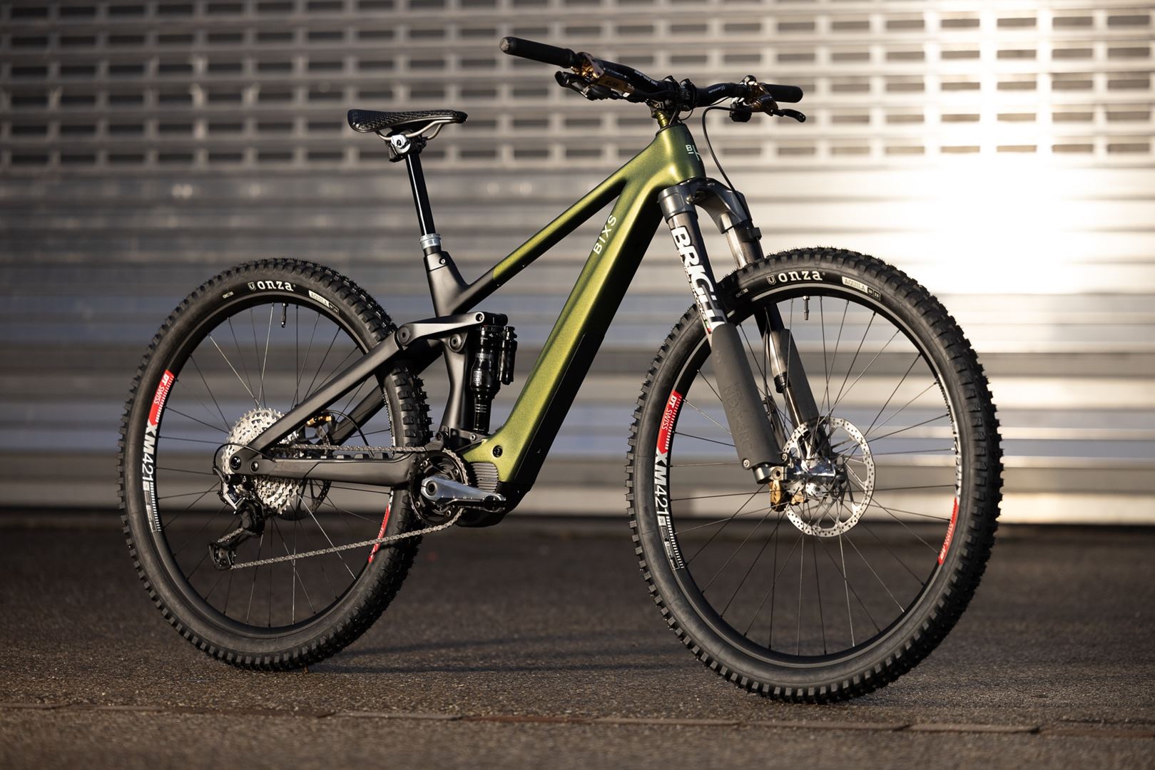 BiXS Sign E23 2024 - Bike Gallery | Traildevils