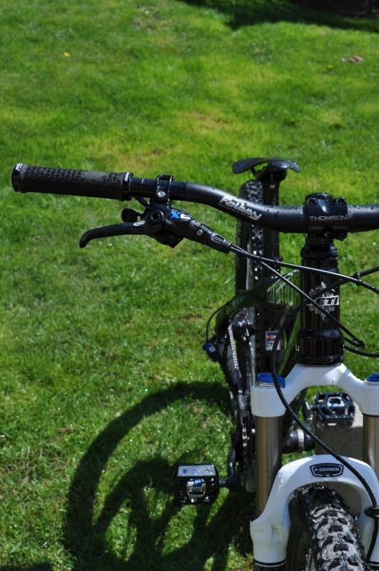 Yeti DJ 2011 - Bike Gallery | Traildevils