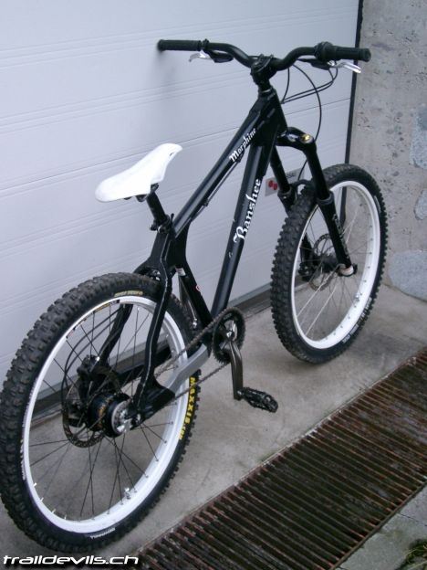 Banshee Morphine - Bike Gallery | Traildevils