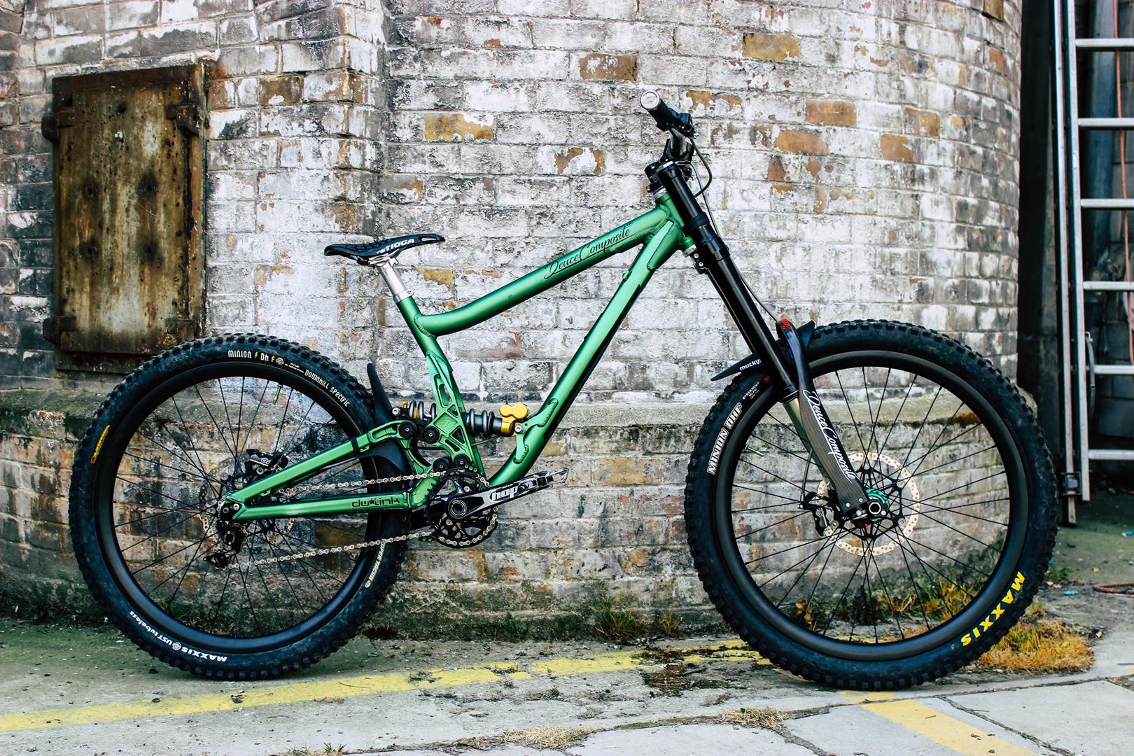 Turner DHR v5.0 2015 - Bike Gallery | Traildevils
