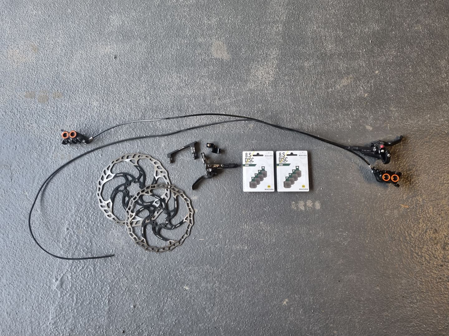 Shigura Shimano XT / Magura MT5 für 249 CHF in Naters günstig kaufen ...
