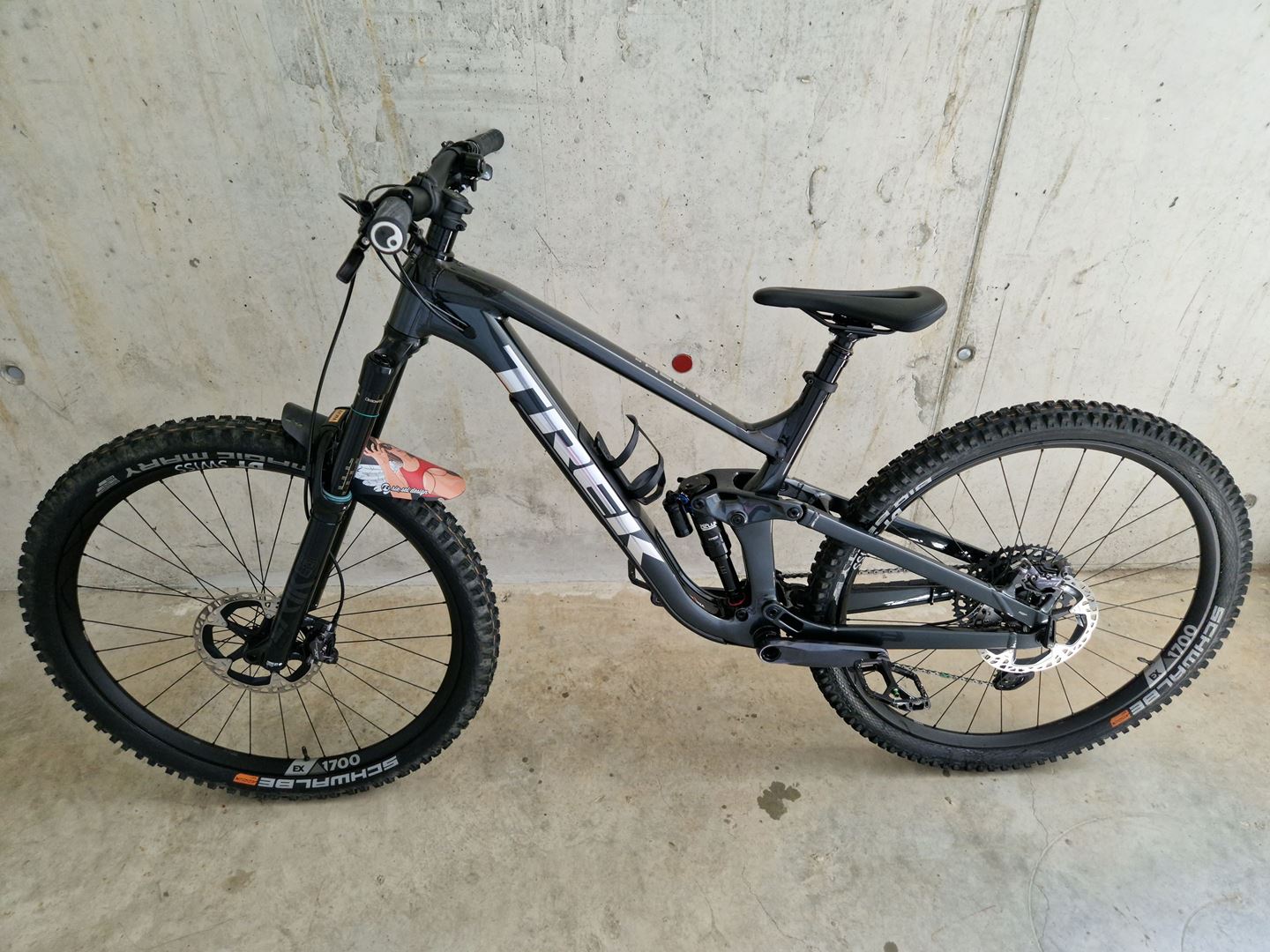 Trek Slash 8 2021 - Bike Gallery | Traildevils
