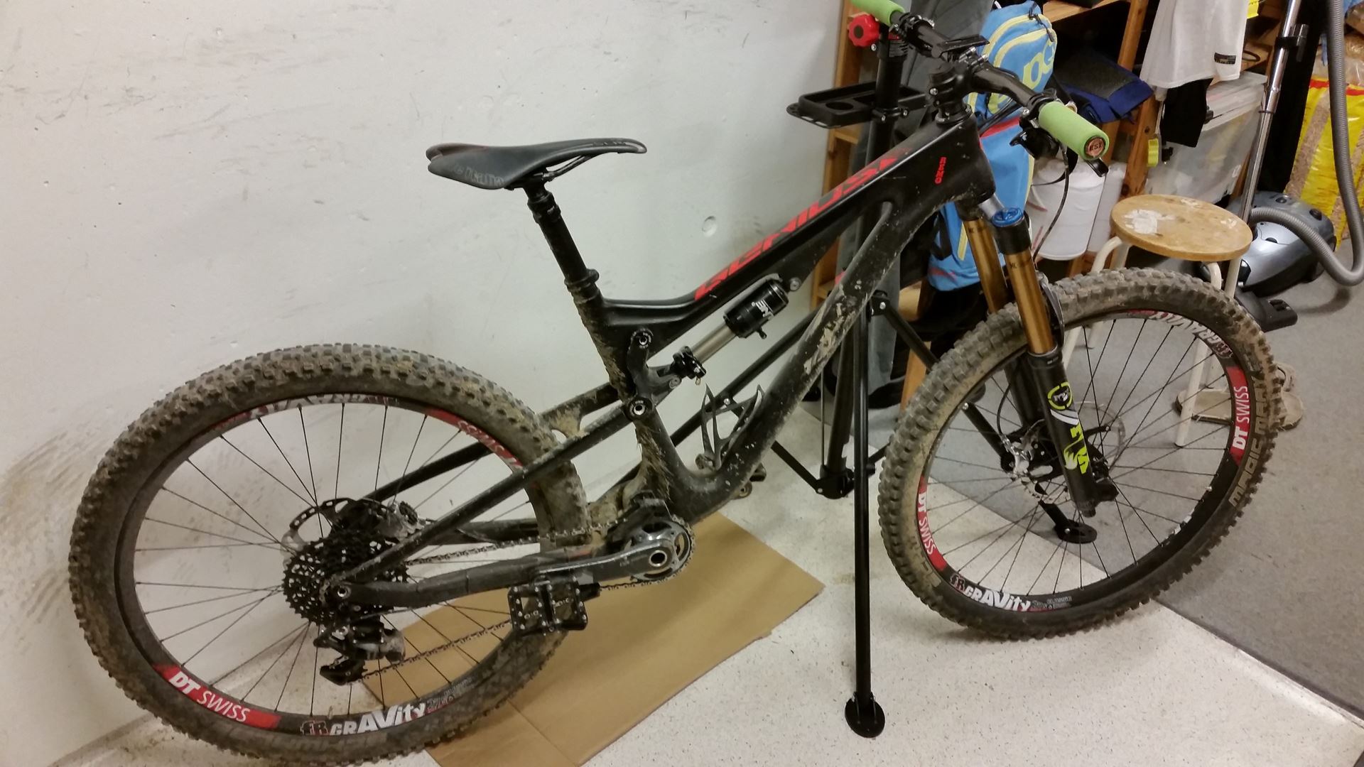 Scott Genius LT Tuned 2015 - Bike Gallery | Traildevils