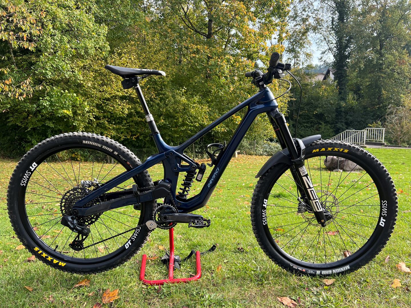 Devinci Spartan HP Carbon 2022 - Bike Gallery | Traildevils