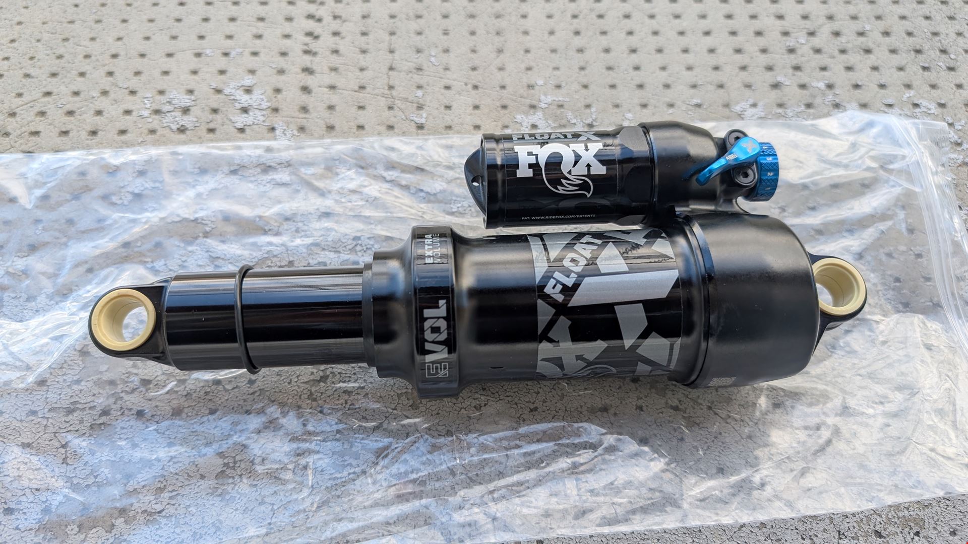 Fox Float X Performance, EVOL, 2-position, 210mm x 50 für 180 CHF in ...