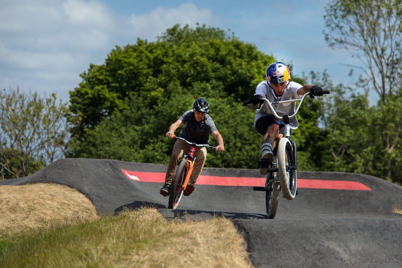 MUST WATCH: Kriss Kyle und Brendan Fairclough shreeden auf dem ...