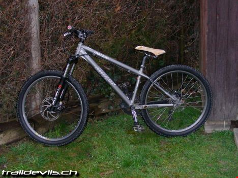 Giant STP 2 - Bike Gallery | Traildevils