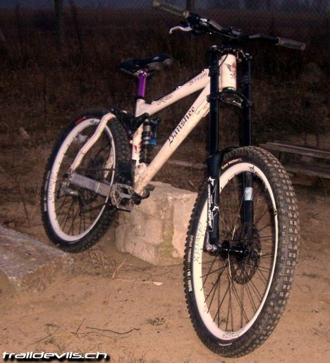Banshee Scream - Bike Gallery | Traildevils