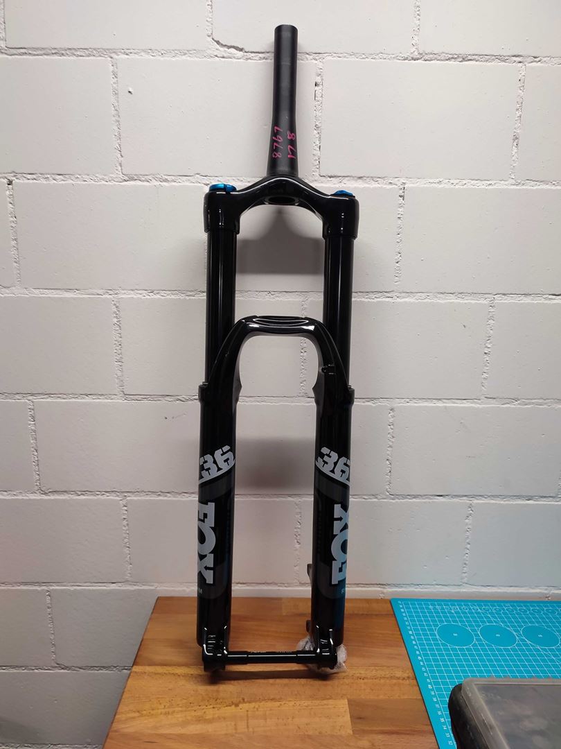 Fox 36 Rhythm 170mm 29" GRIP für 280 CHF in Mettmenstetten günstig ...