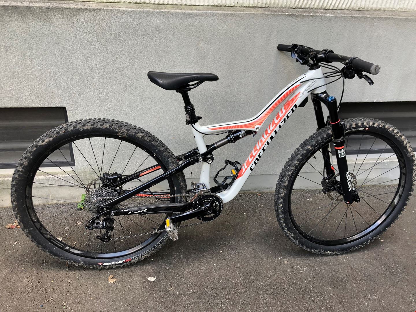 Specialized Rumor FSR Comp 27.5" 2016 (Women) 2016 - Bike Gallery ...