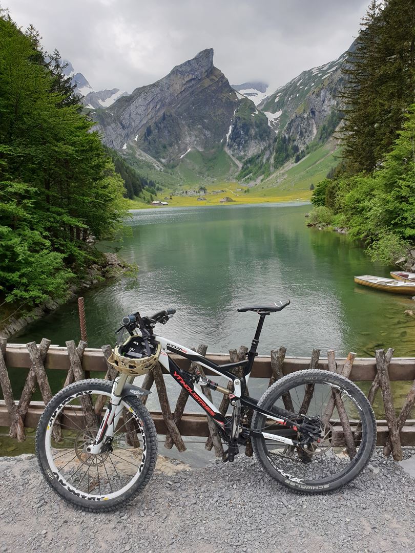 YT-Industries Enduro Wicked Pro (170mm Federweg) 2013 - Bike Gallery ...