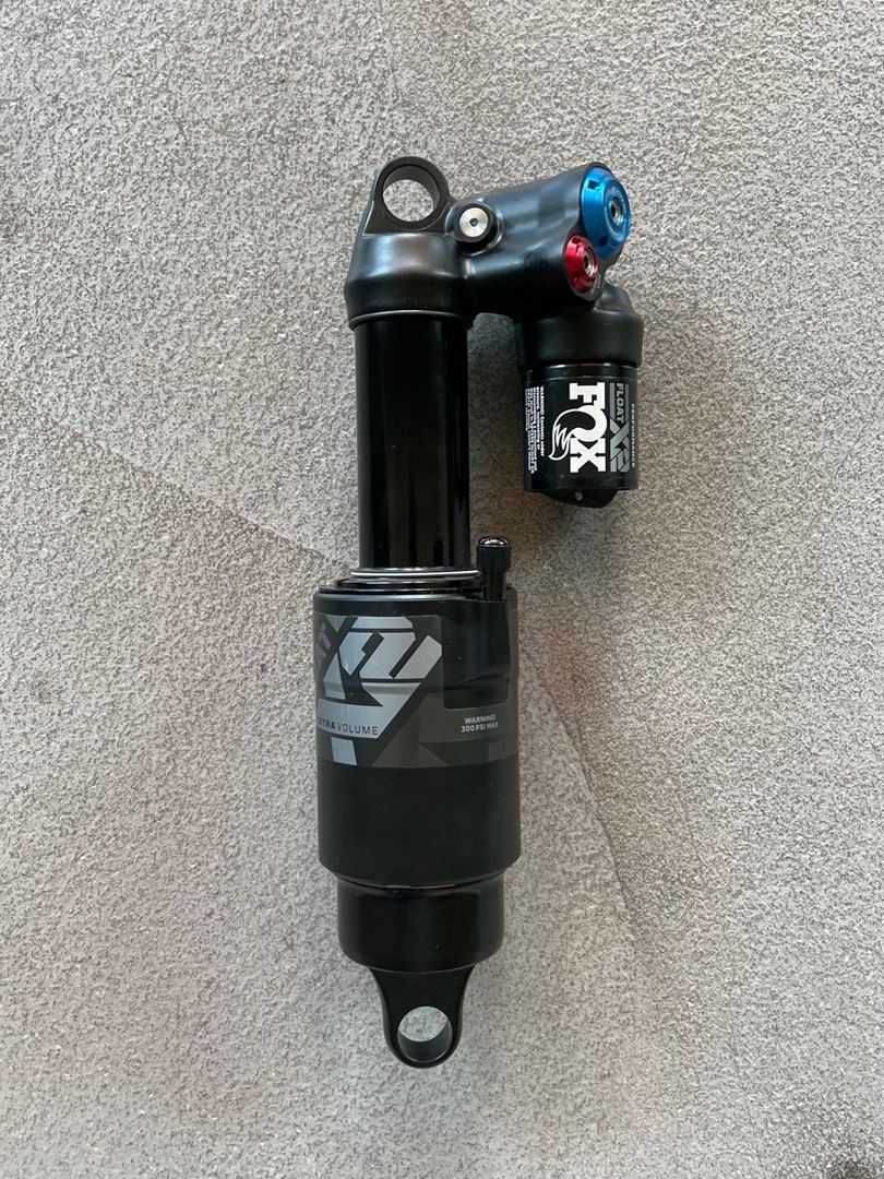 Fox Racing Shox PERFORMANCE FLOAT X2 230x65 für 260 CHF in Winterthur ...