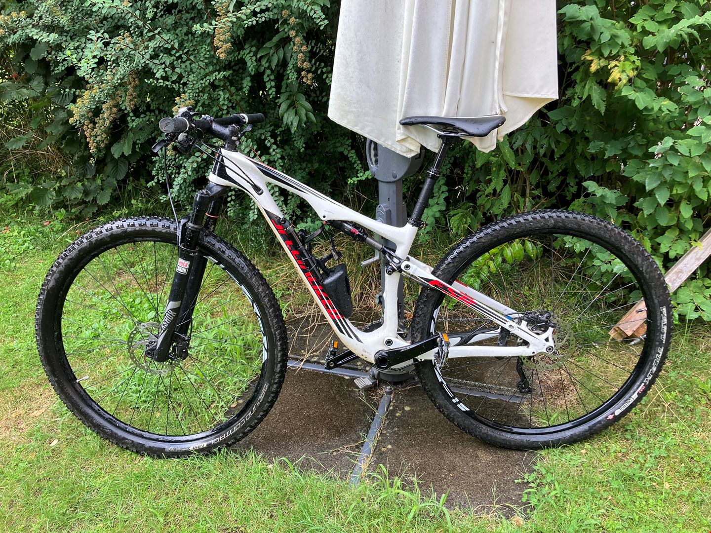 Specialized Epic FSR Comp Carbon 29 für 1400 CHF in Rapperswil günstig ...