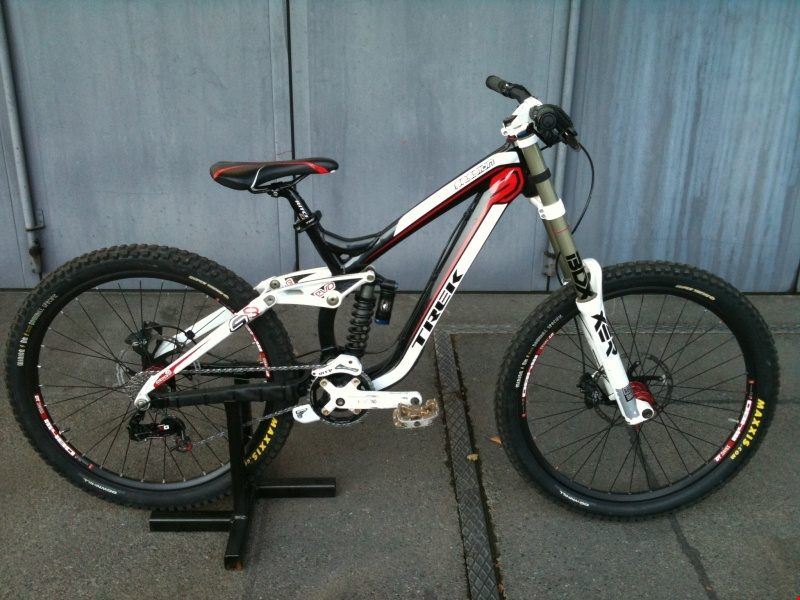 Trek Session 8 - Bike Gallery | Traildevils