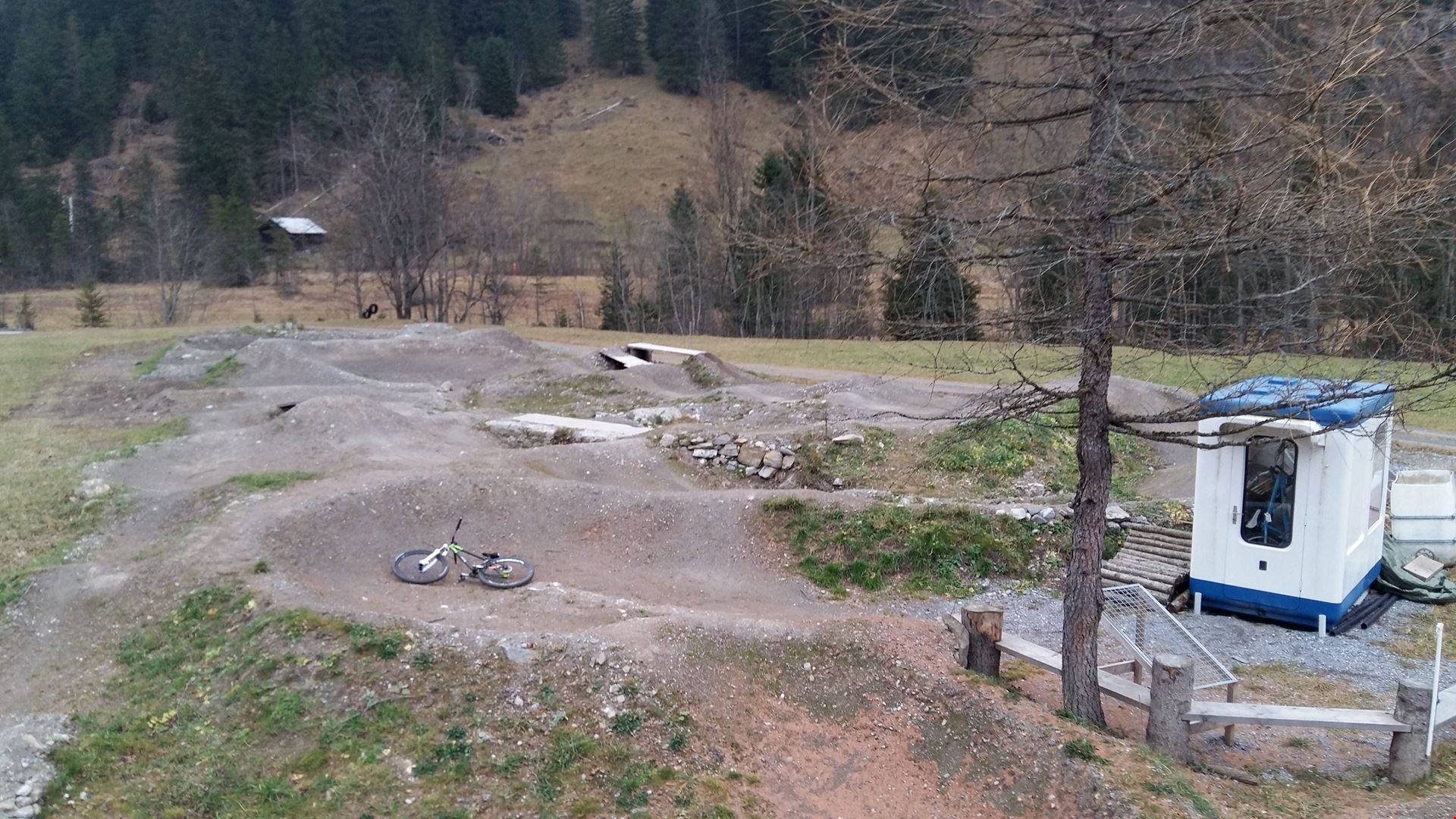 Pumptrack Kandersteg | Traildevils
