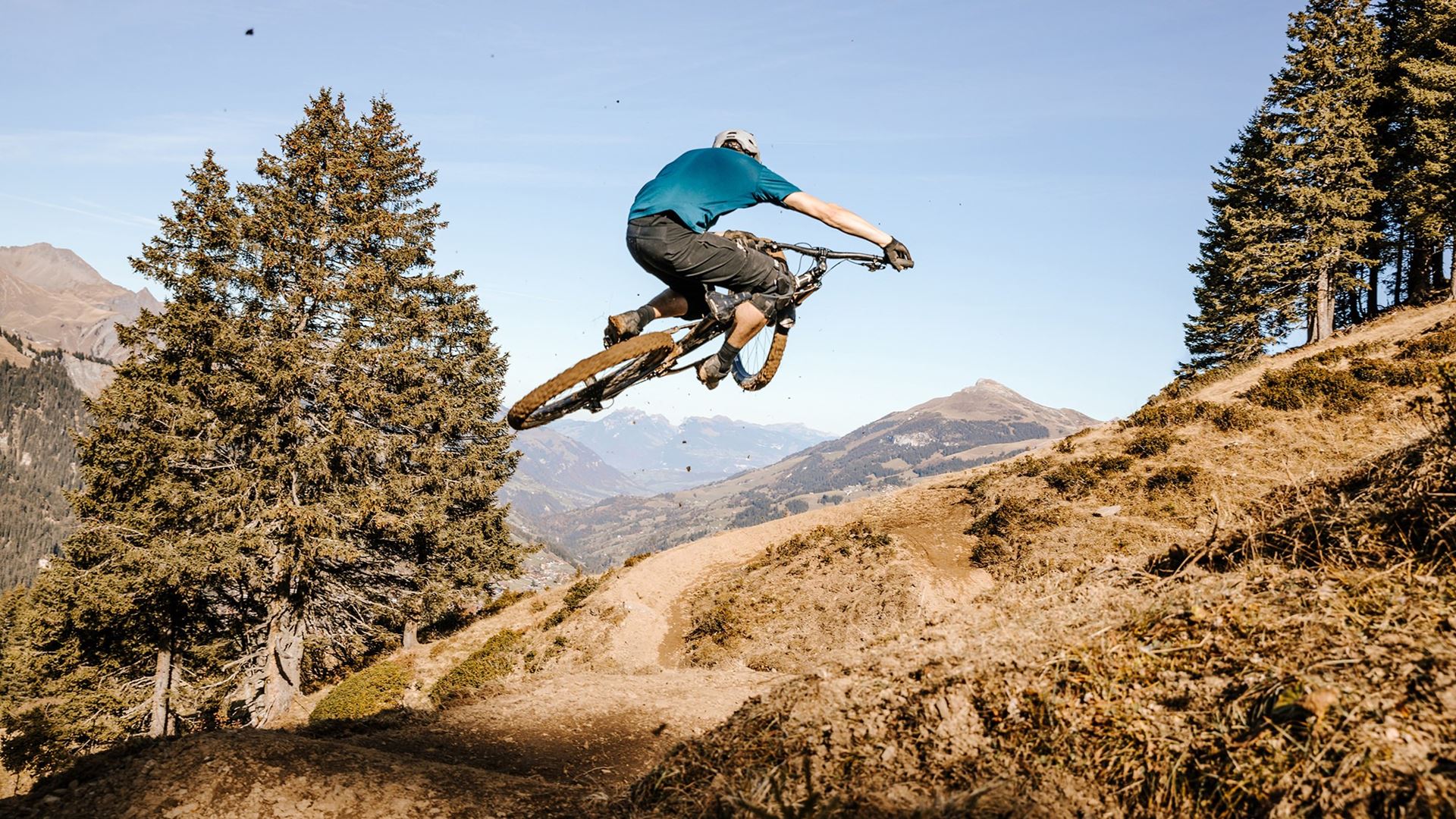 Freie Fahrt für alle: Eröffnung «Höchst-Trail» in Adelboden - Talk ...