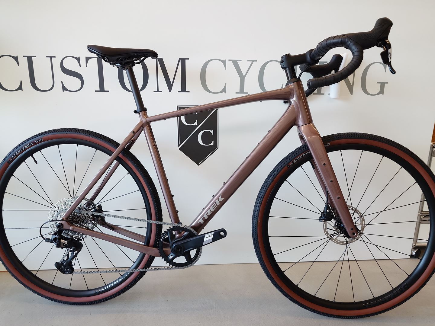 TREK Checkpoint ALR 5 Gen3:Bronze Age 2026 Grösse L für 1900 CHF in ...