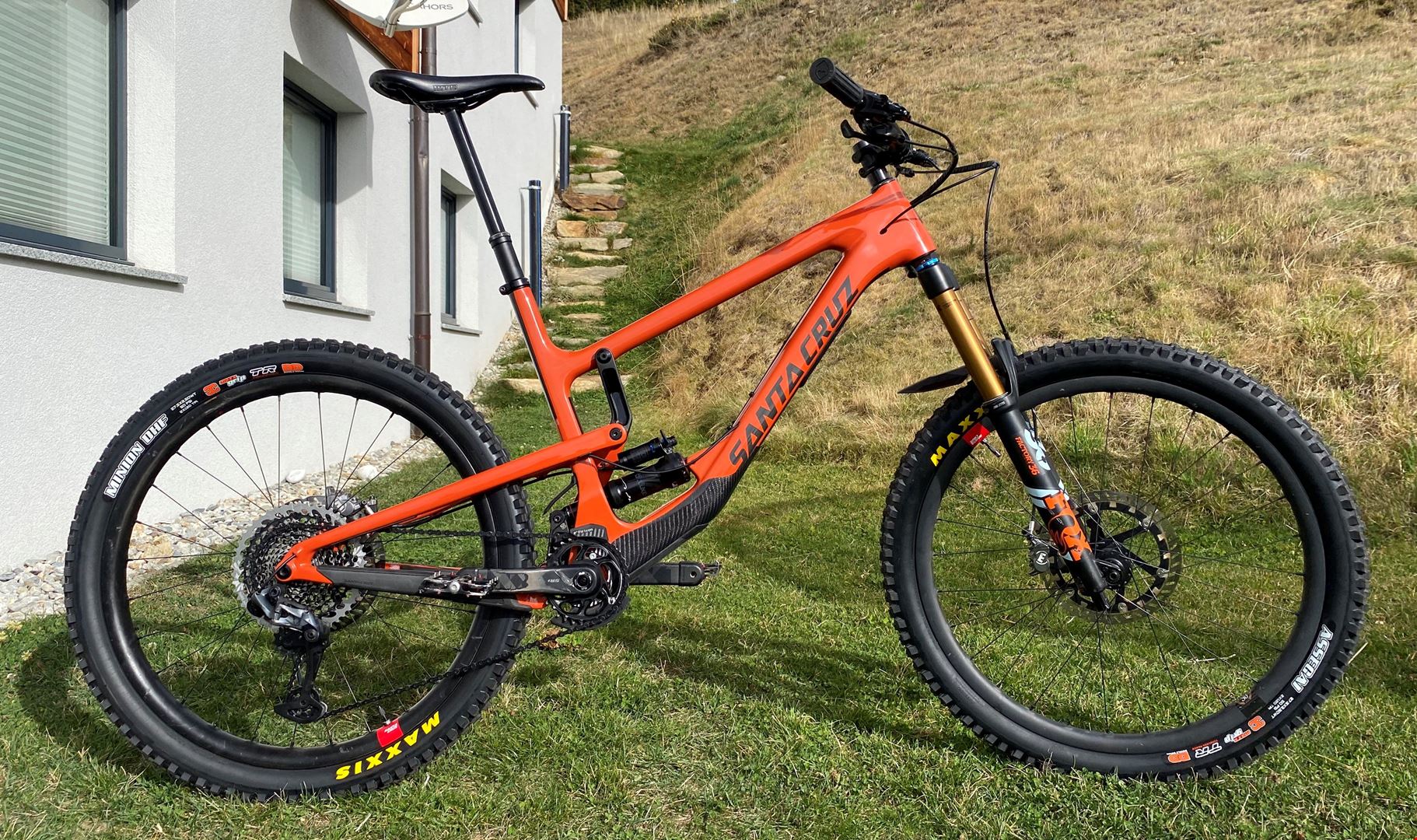 Santa Cruz Nomad Carbon CC XX1 Nomad CC XX1 RESERVE 2019 - Bike Gallery ...