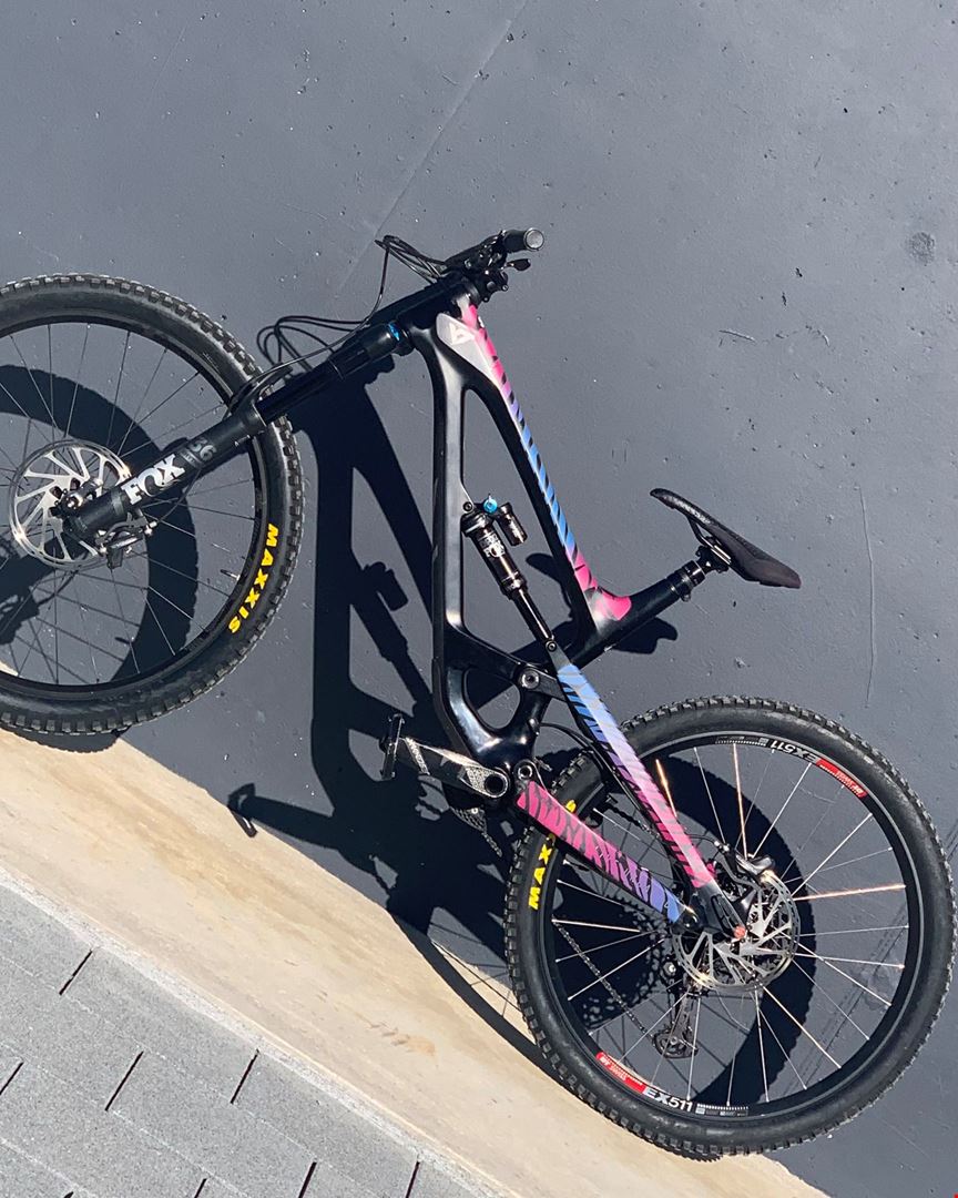 YT-Industries Capra CF Comp 2020 - Bike Gallery | Traildevils