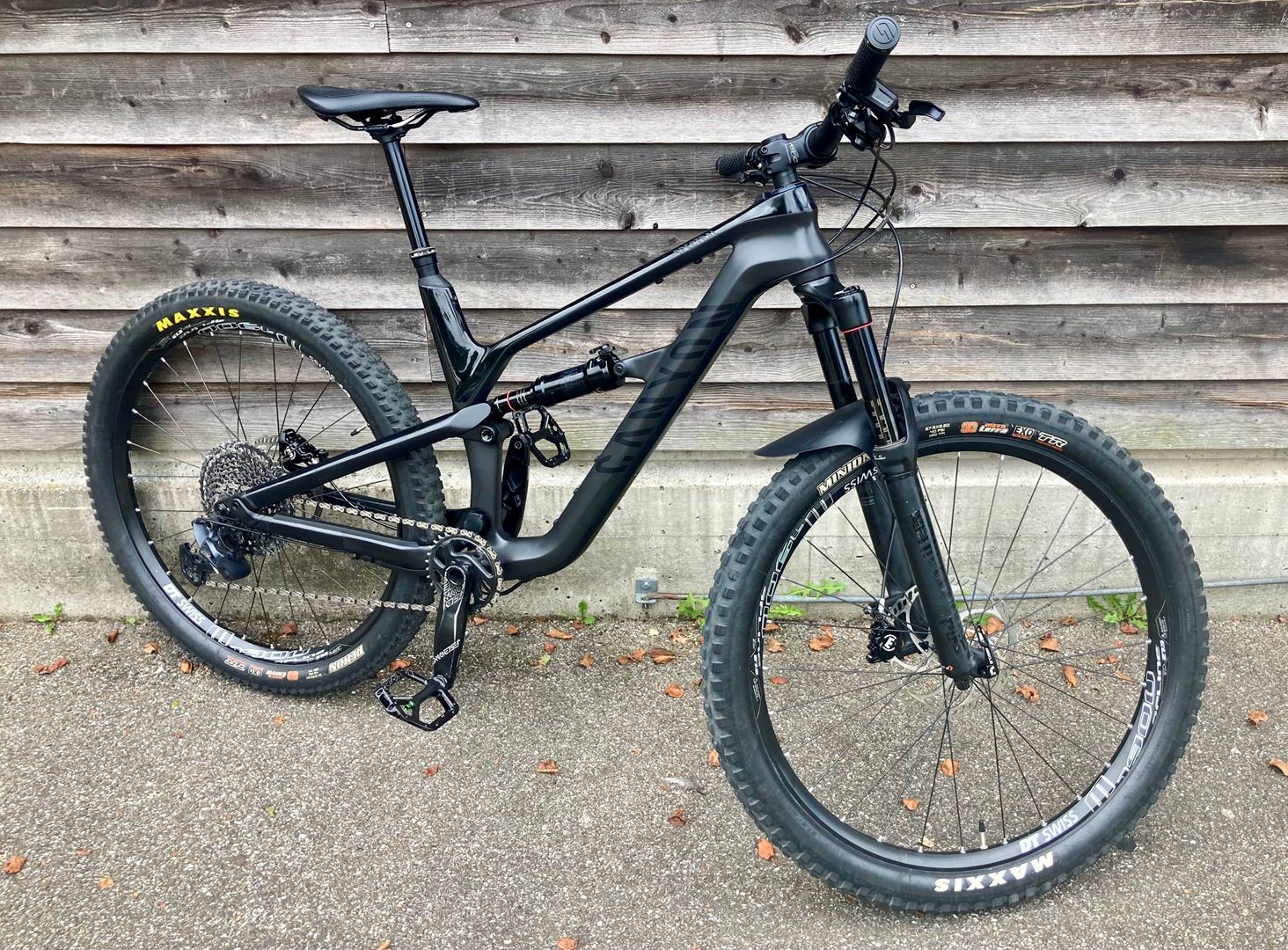 Carbon Super leichtes Fully - Bike Gallery | Traildevils