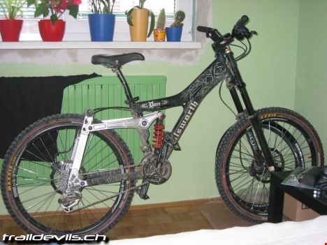 Ellsworth Dare - Bike Gallery | Traildevils