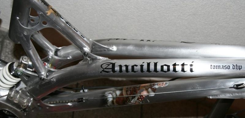 Ancillotti Tomaso DHP - Bike Gallery | Traildevils