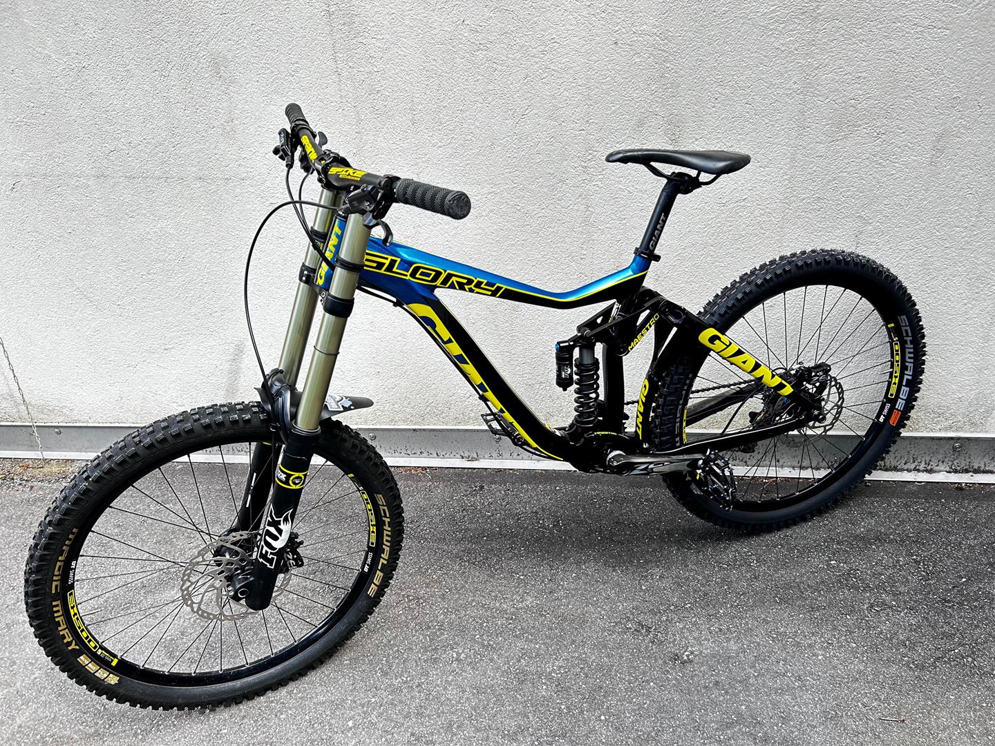 Giant Glory 1 Maestro 8.0 für 1000 CHF in Trimmis günstig kaufen | Traildevils
