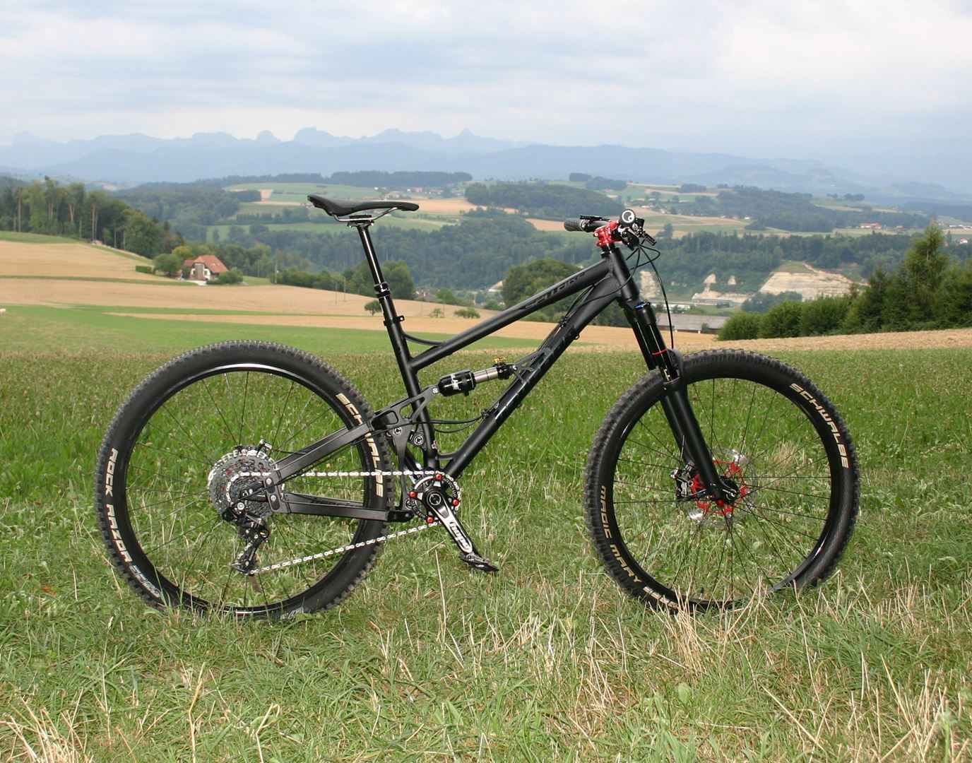 Banshee Spitfire V2 2015 - Bike Gallery | Traildevils