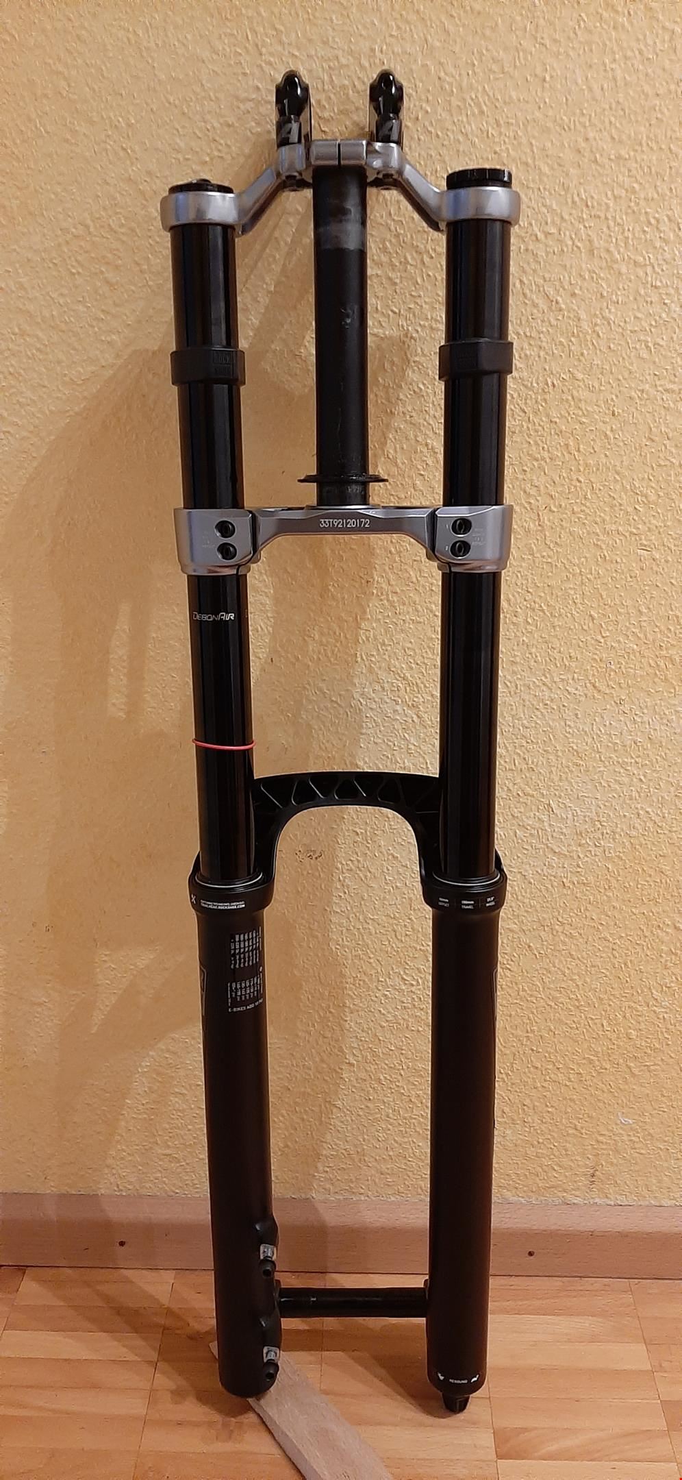 Rock Shox Boxxer 2020 Boost 20x110mm 180mm für 790 CHF in Aesch günstig ...