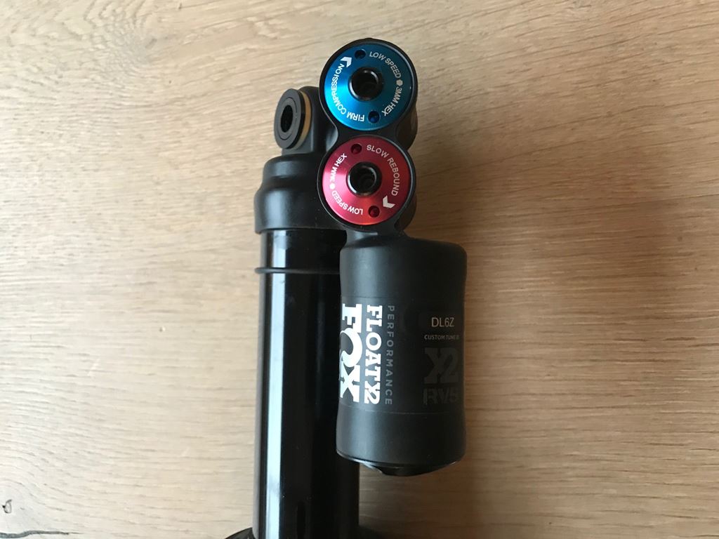 Fox Float X2 Performance Elite für 400 CHF in Sarnen günstig kaufen ...